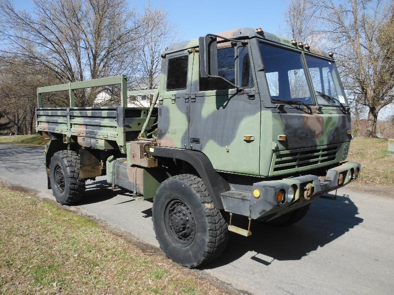 M1081 4x4 LMTV CARGO TRUCK M1078 FMTV - Surplus Military Depot