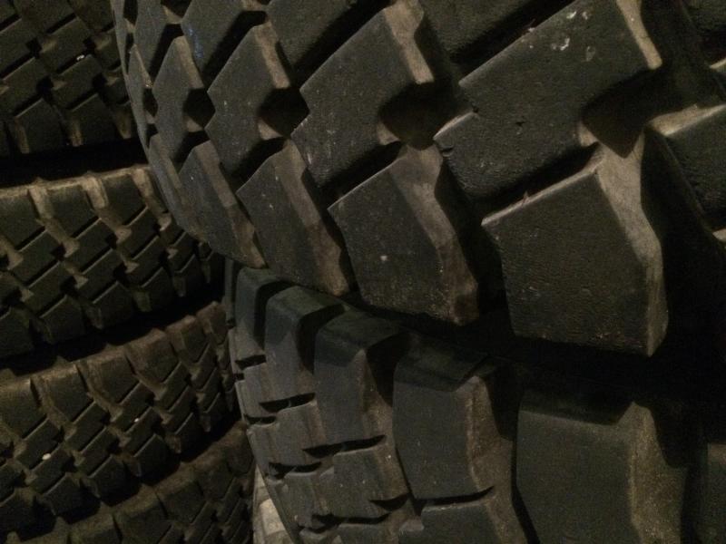 11.00 R20 GOODYEAR G177 TRUCK TIRES